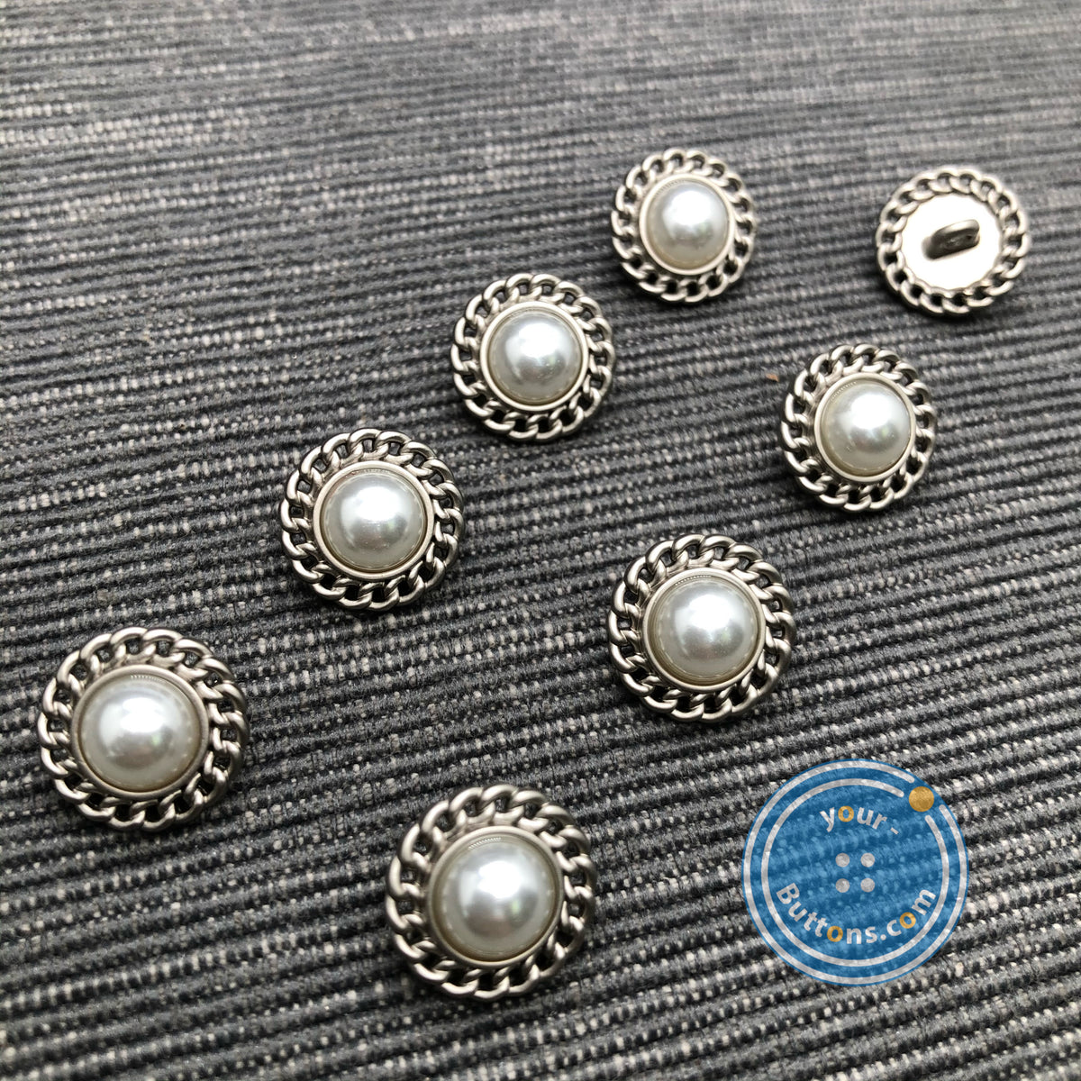 (3 pieces set) Metal shank button with Chain around and pearl top gold ...